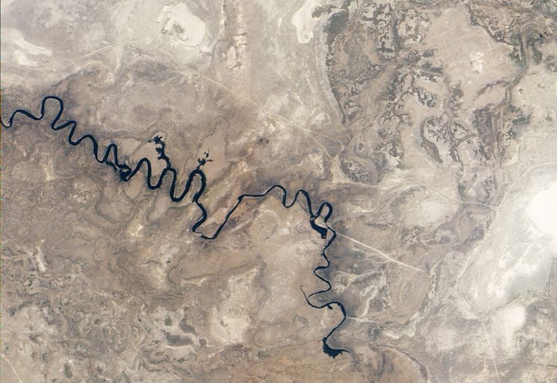 When is a river not a river? Challenges for managing temporary ...