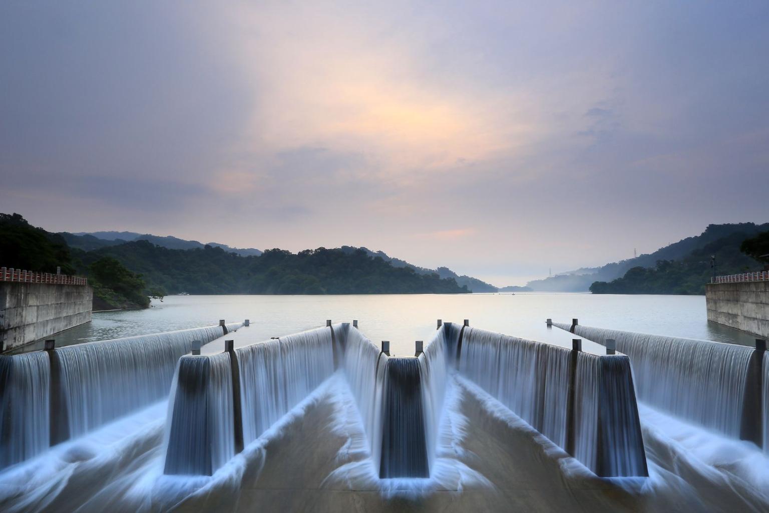 Global rivers drying up at fastest rate for 30 years due to climate ...